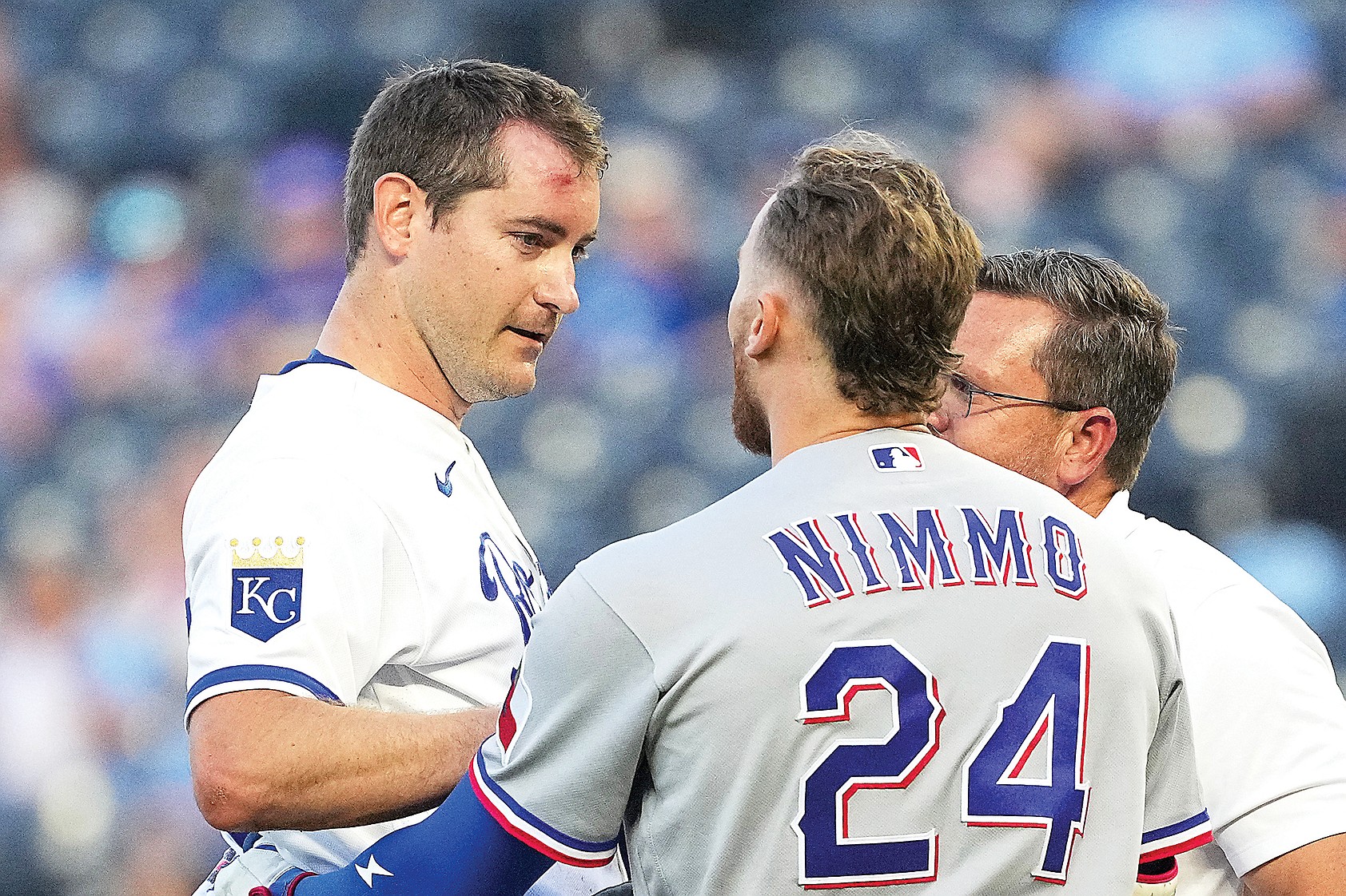 Lugo takes liner off forehead, exits game against Rangers | Fulton Sun
