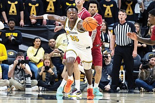 Missouri's Mitchell named to men's basketball All-SEC second-team ...