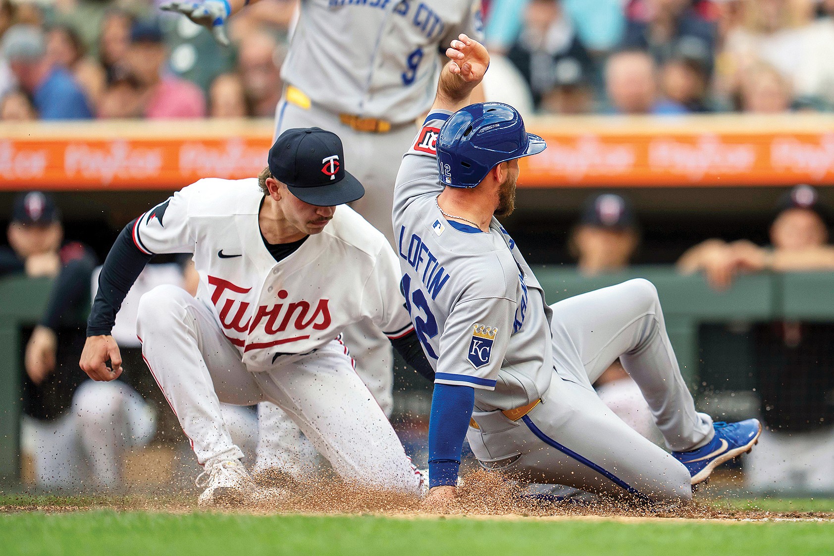 Rojas’ pinch-hit single in 9th leads Royals past Twins | Fulton Sun