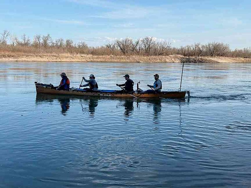 Paddler team attempting speed record on Missouri River | California ...