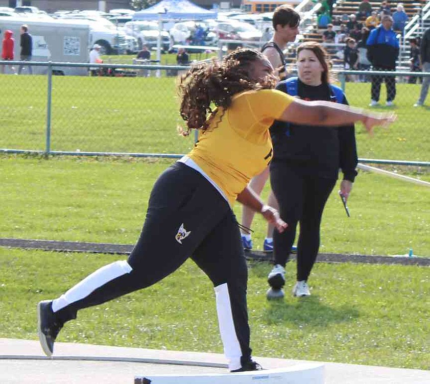 Fulton track athletes compete in State meet | Fulton Sun