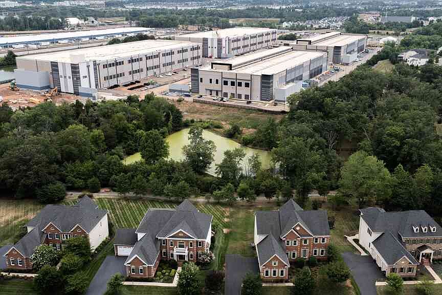 Data centers use lots of electricity — should we be worried ...