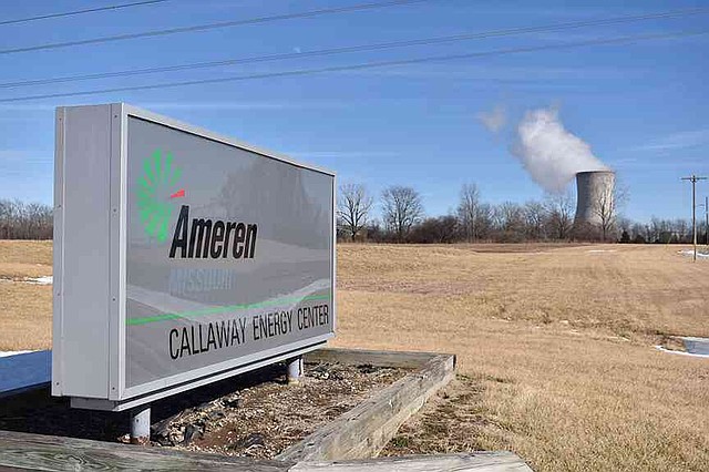 Ameren seeks to build 400 megawatts of additional solar generation ...