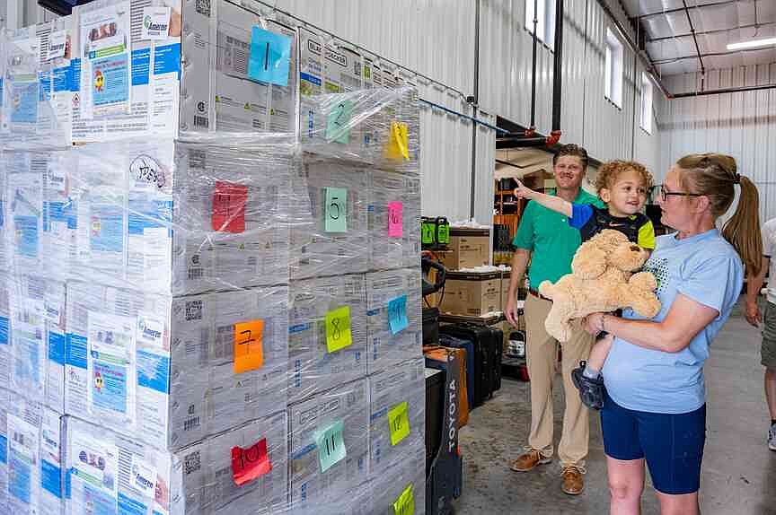 Ameren donates 100 AC units to Samaritan Center | Jefferson City News ...