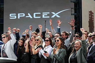 Wall Street ends higher as SpaceX’s market debut dominates | Jefferson ...